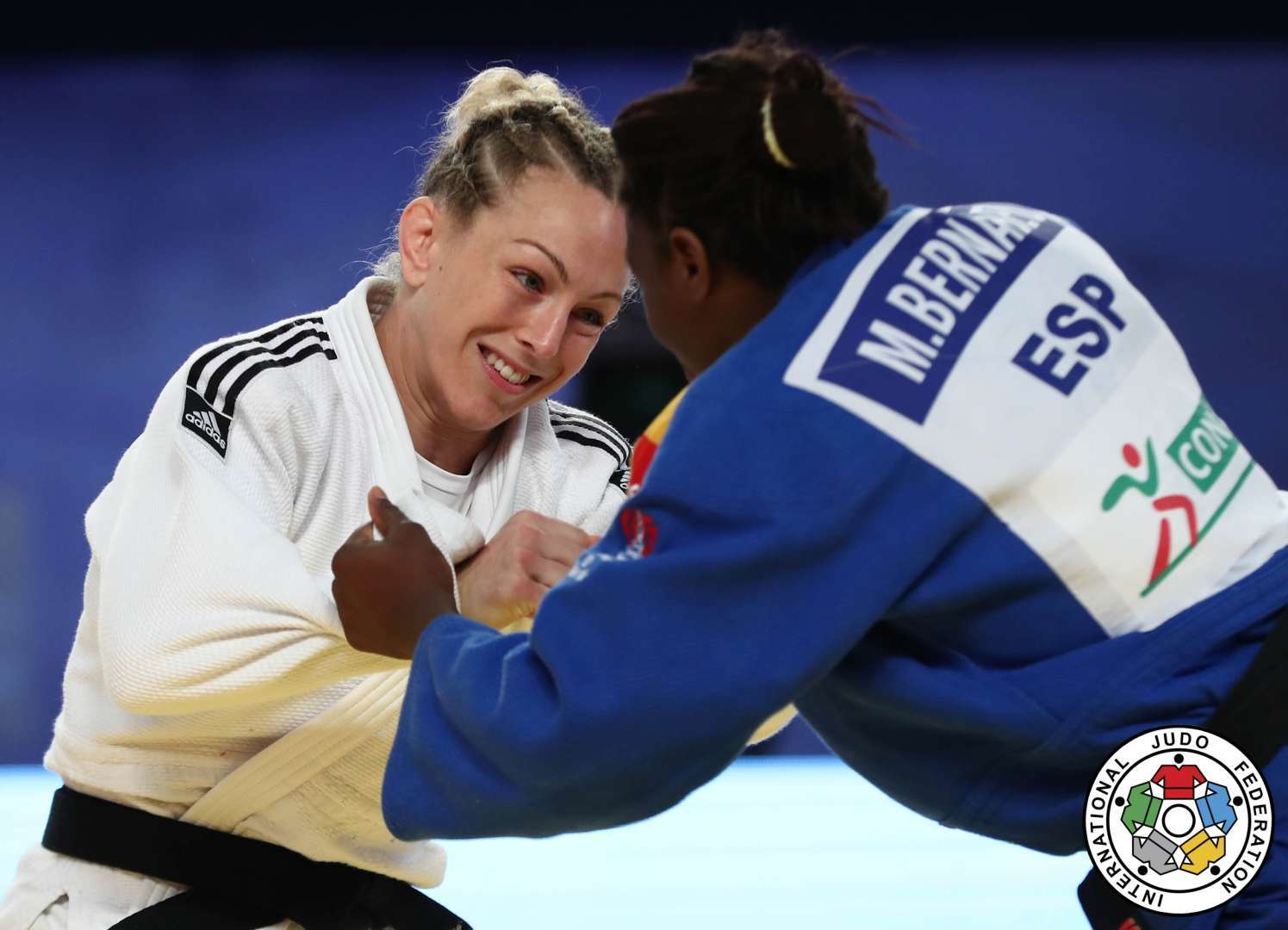 María Bernabéu se cuelga el oro en el Grand Prix de Cancún - VigoÉ