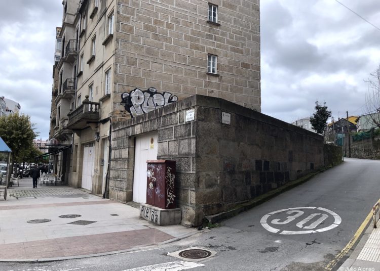 Los cinco buques de guerra "HMS Vigo" - VigoÉ