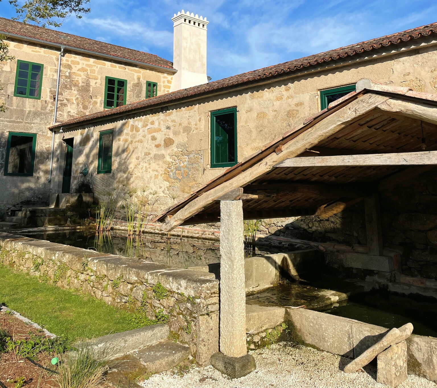 Puertas abiertas para conocer el renovado Pazo Casalnovo